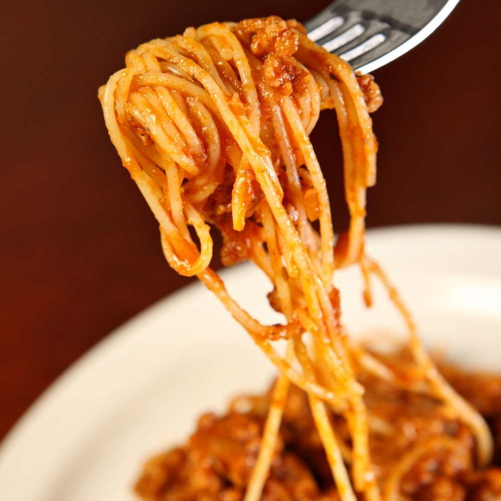 Spaghetti with Meat Sauce – Mantova Fine Italian Food